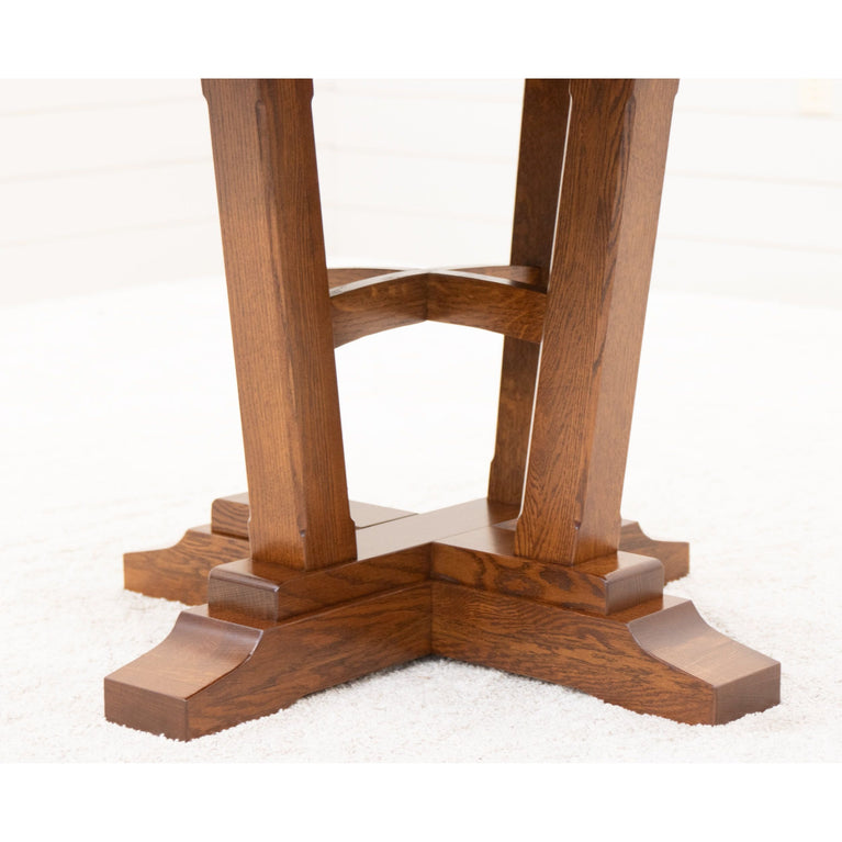 Alberta Quarter Sawn White Oak Wood Round Extending Dining Table