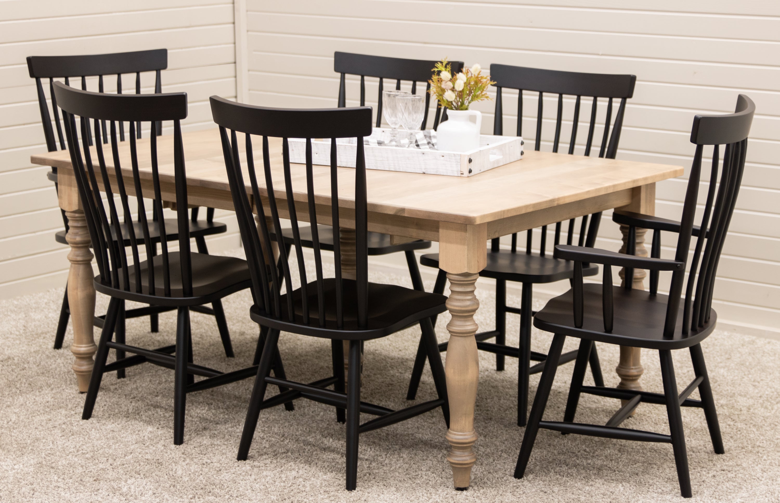 Extendable Dining Table Options | Dining Table with Leaf